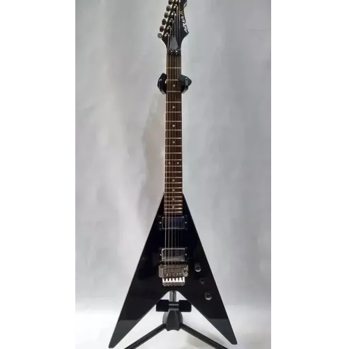 Guitarra Eléctrica Aria Flying V Floyd Rose Negra Duncan - Music Shaker